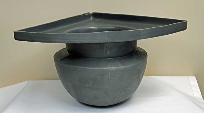 Corner Stall Horse Feeders - Cashmans